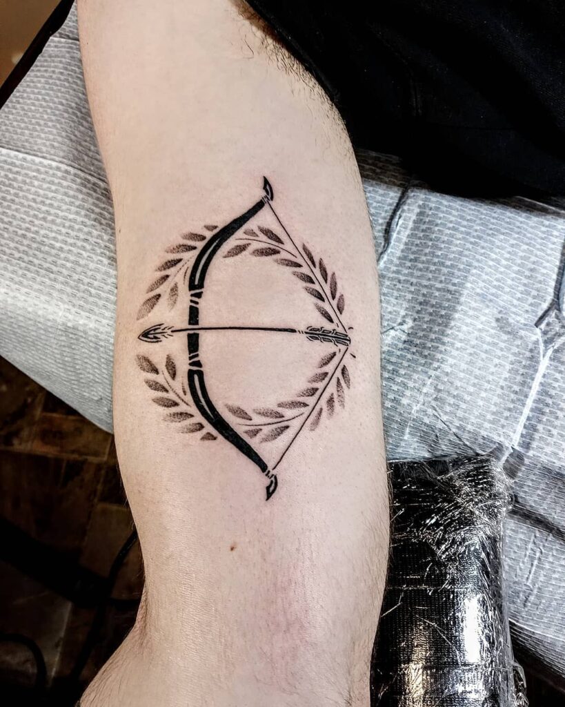60 Original Bow and Arrow Tattoos that will Make Your Jaw Drop ...